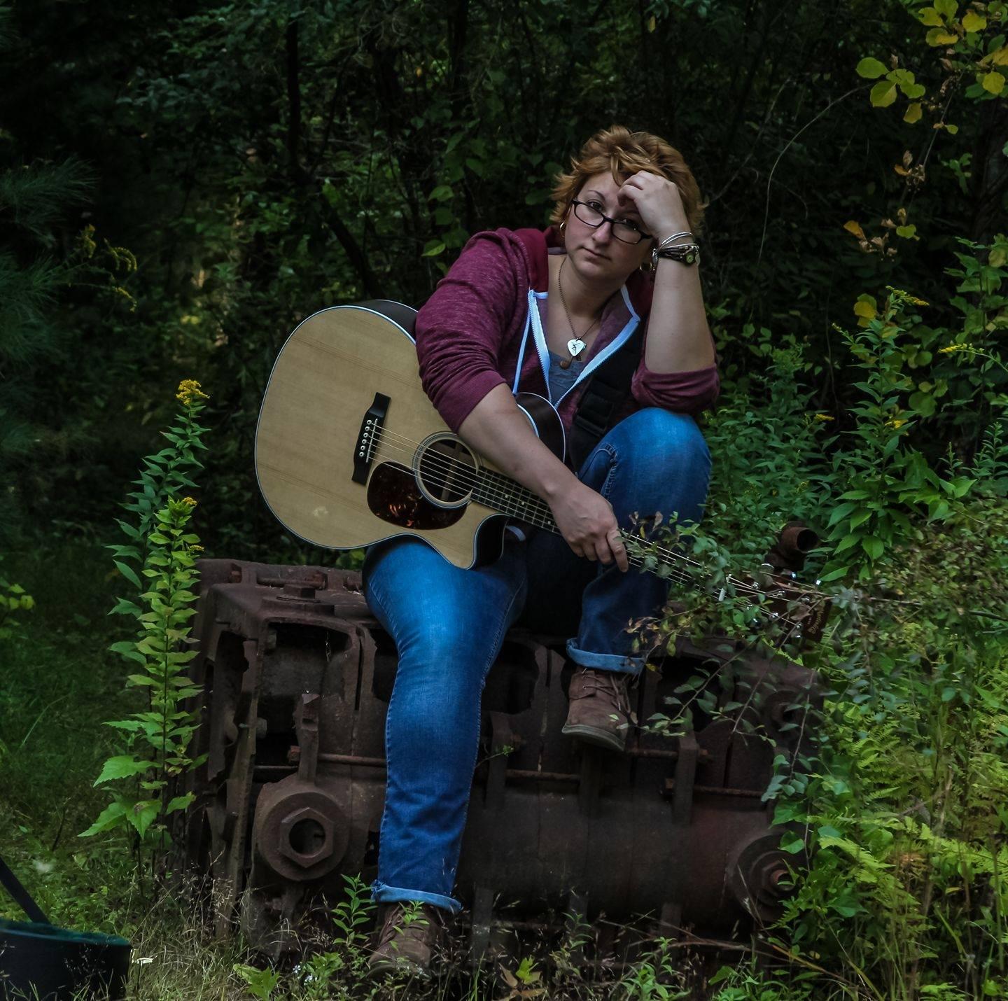 Molly-Jane Gain- MusicIDB.com - The Music Industry Database