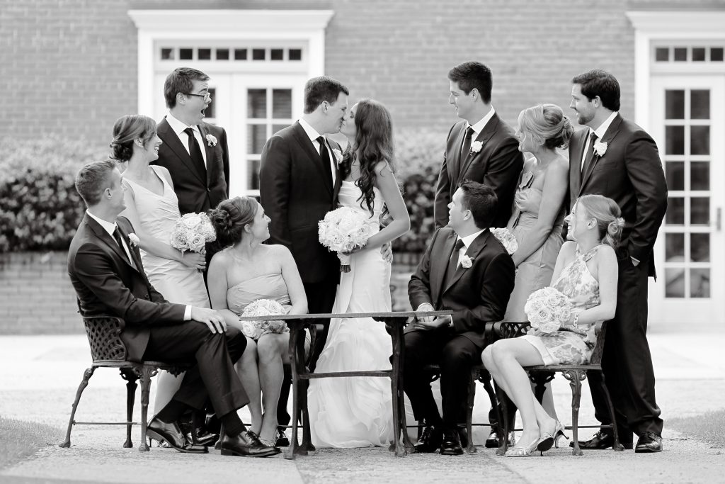 5 Rules for Composing Group Photographs | Artsy Couture