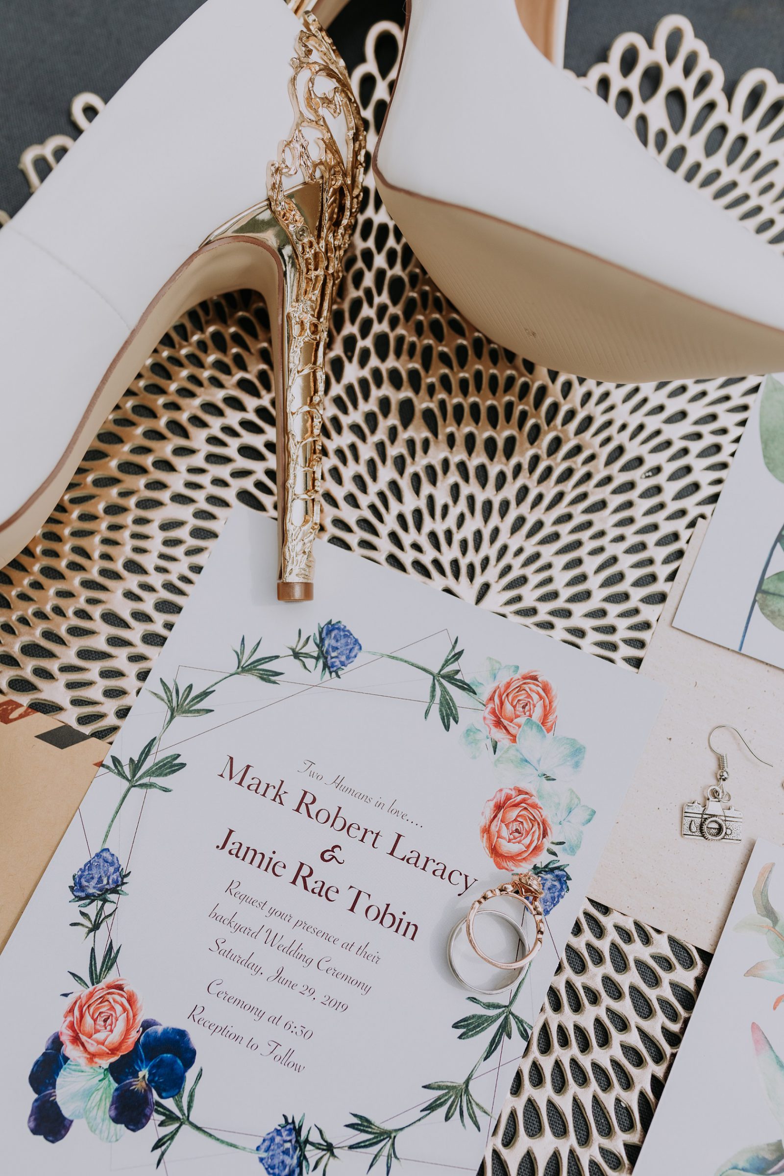 How To: Design a Lay-flat | Artsy Couture