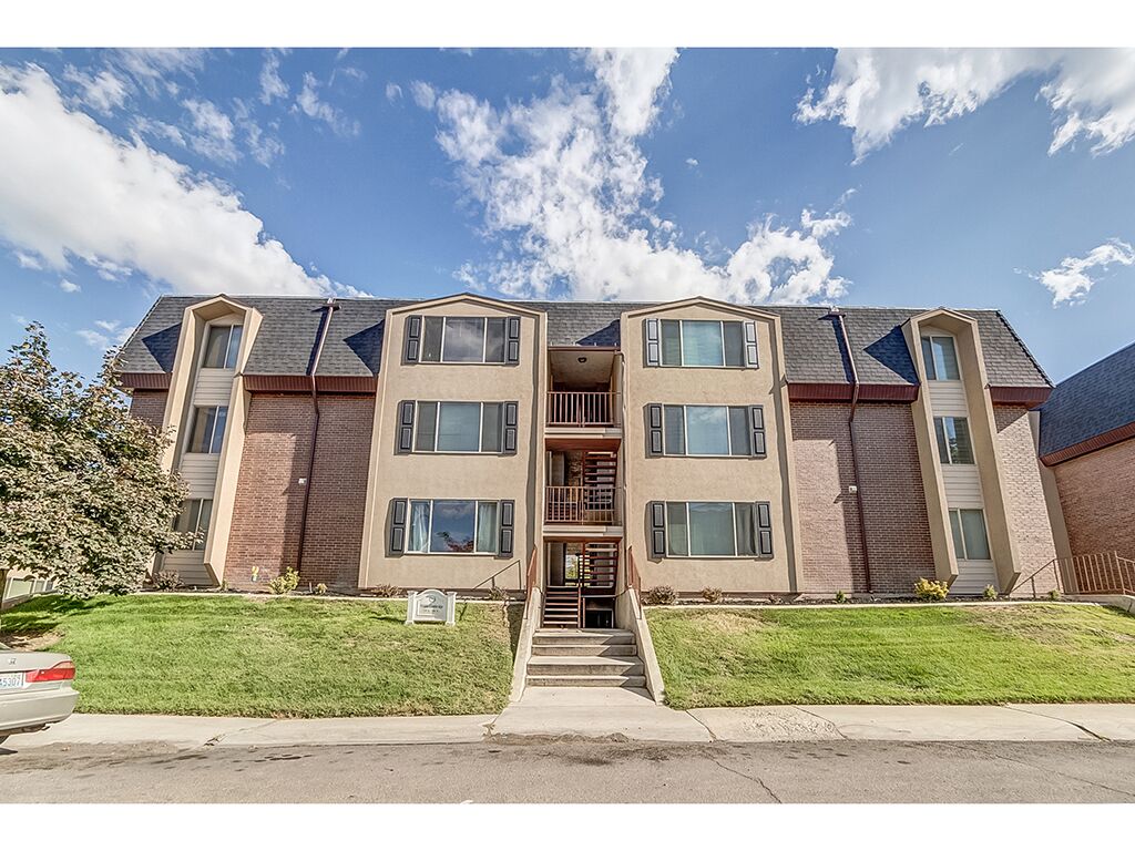 West Cambridge 2 | Aspen Ridge Management