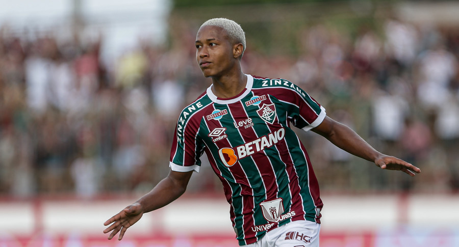 Fluminense vence a Portuguesa por 2 a 1 no Campeonato Carioca ...