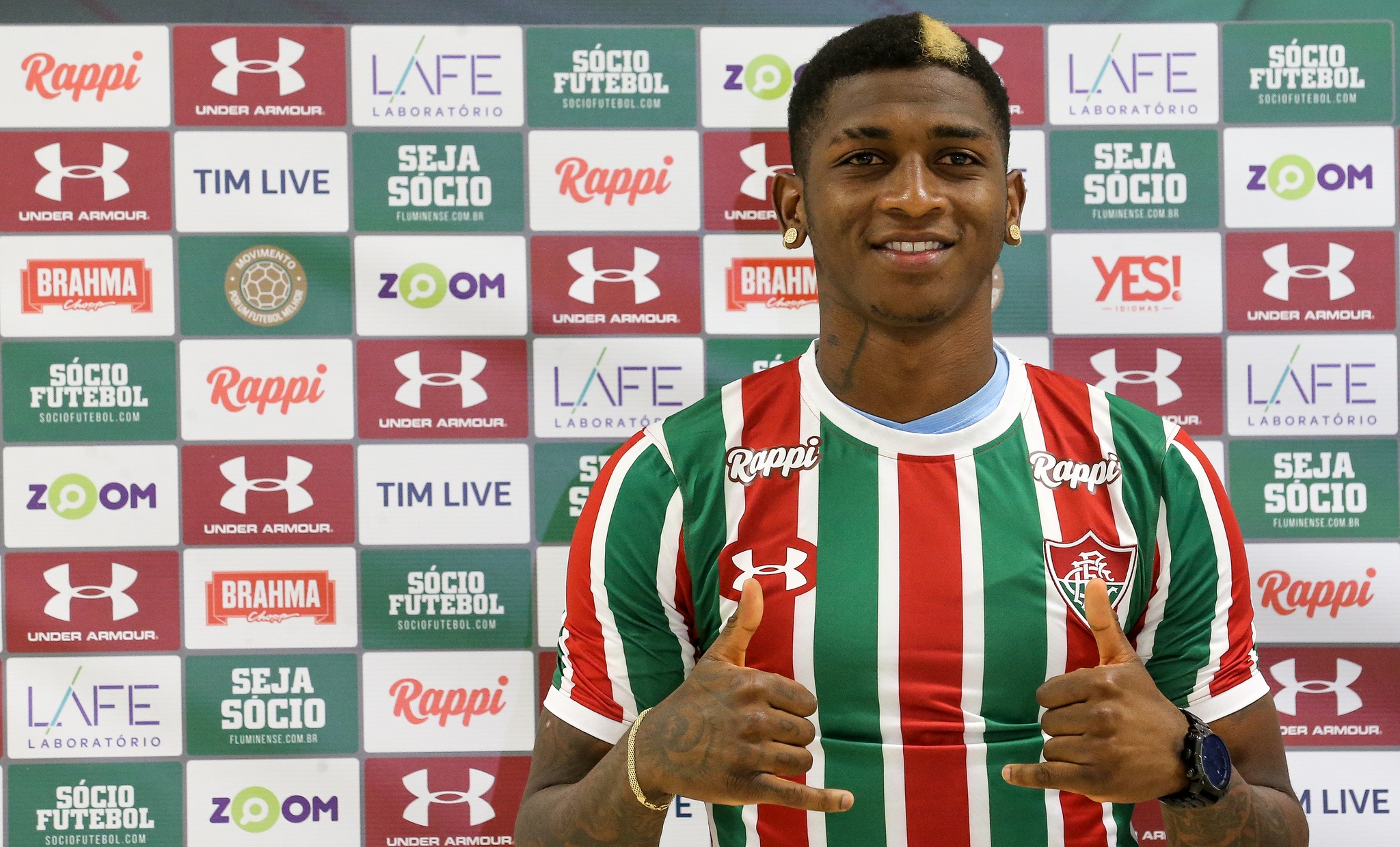 Atacante Yony González é apresentado no Fluminense — Fluminense ...
