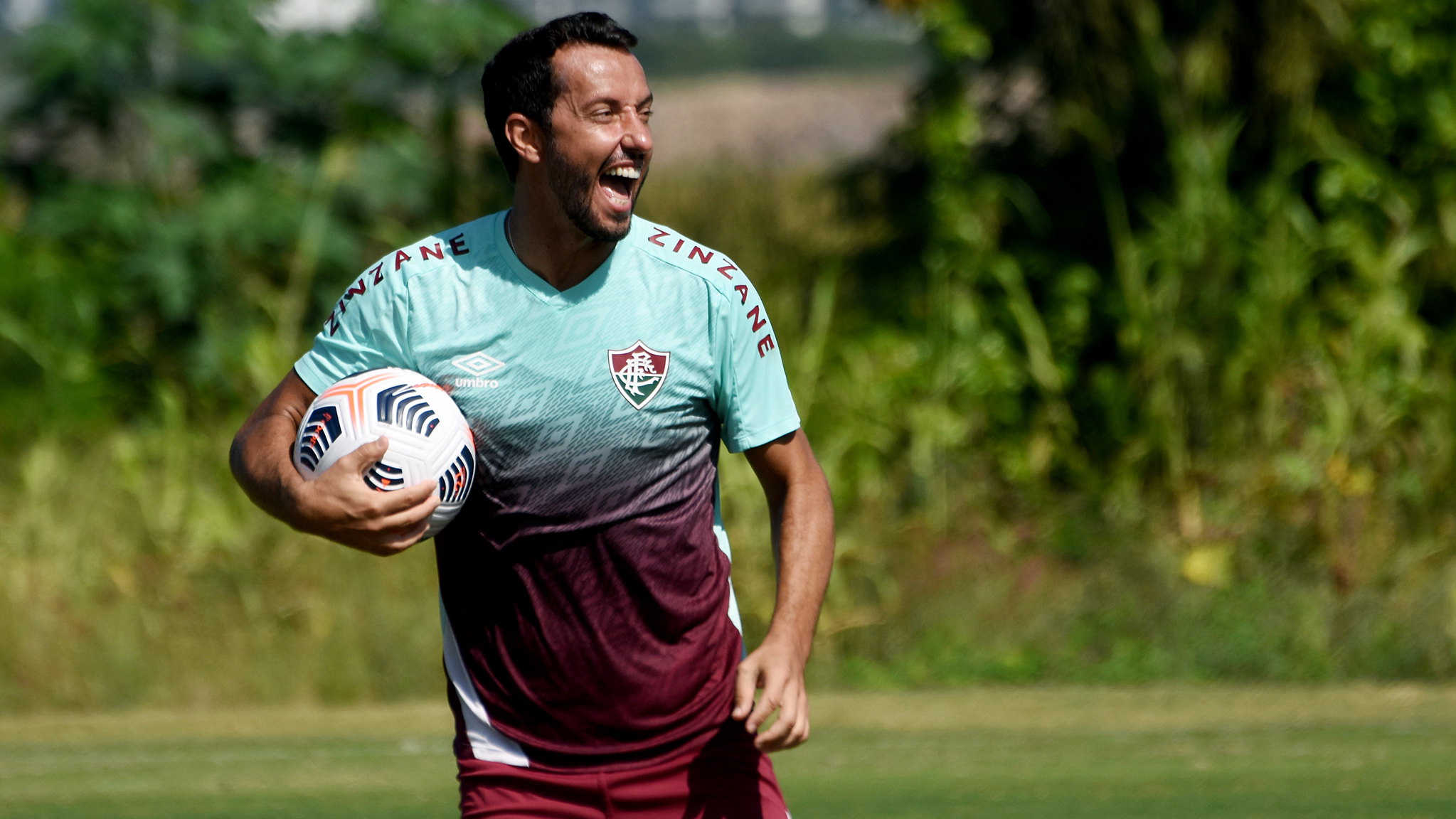 Nenê comemora marca de 90 jogos pelo Fluminense: “Feliz e honrado ...
