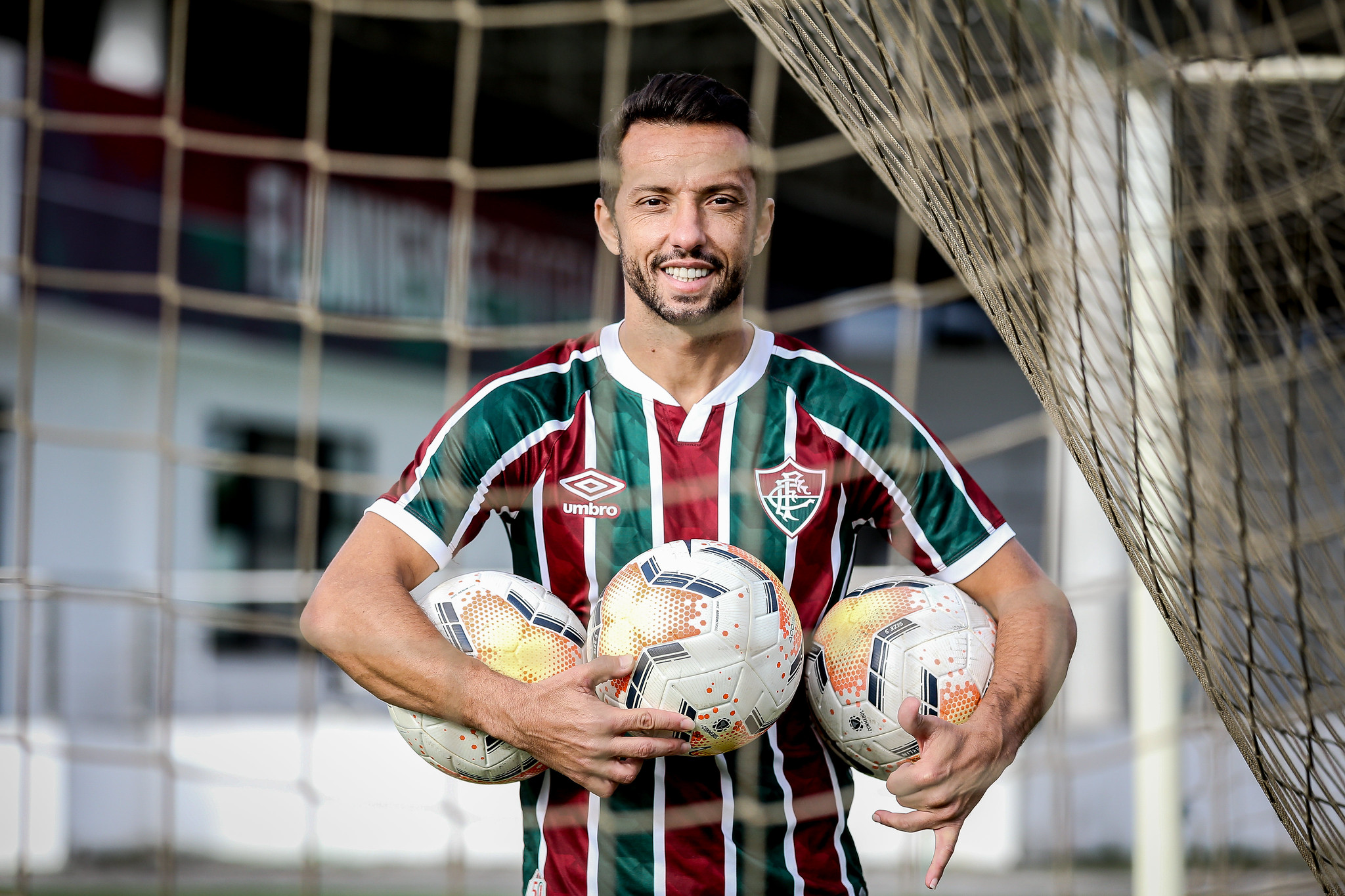 Nene completa 2 anos de Fluminense e se declara: “Uma honra enorme ...