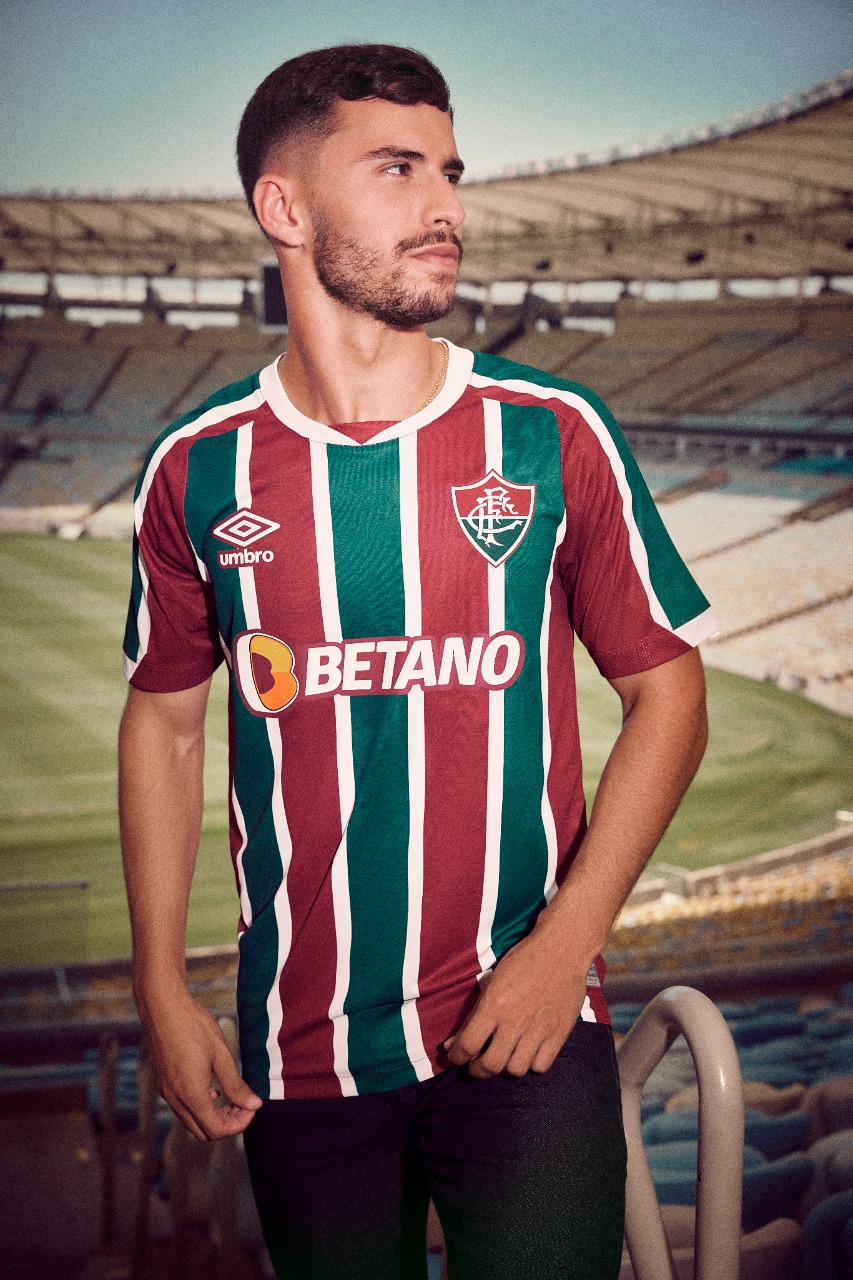 Fluminense e Umbro apresentam o novo uniforme tricolor — Fluminense ...