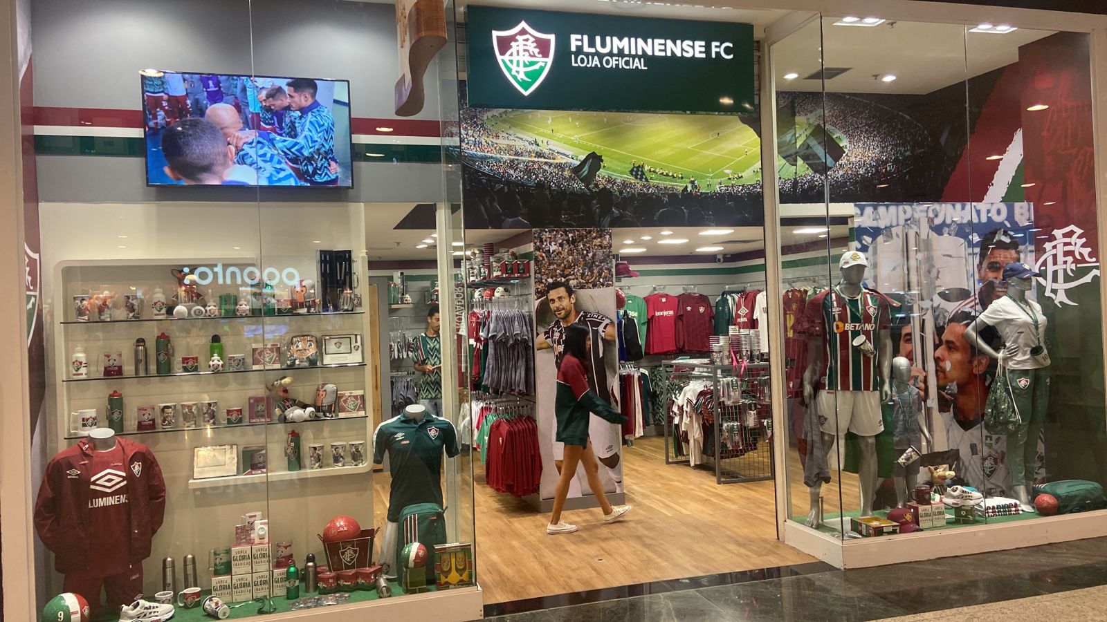 Fluminense expande mercado e faturamento com investimento em lojas e ...