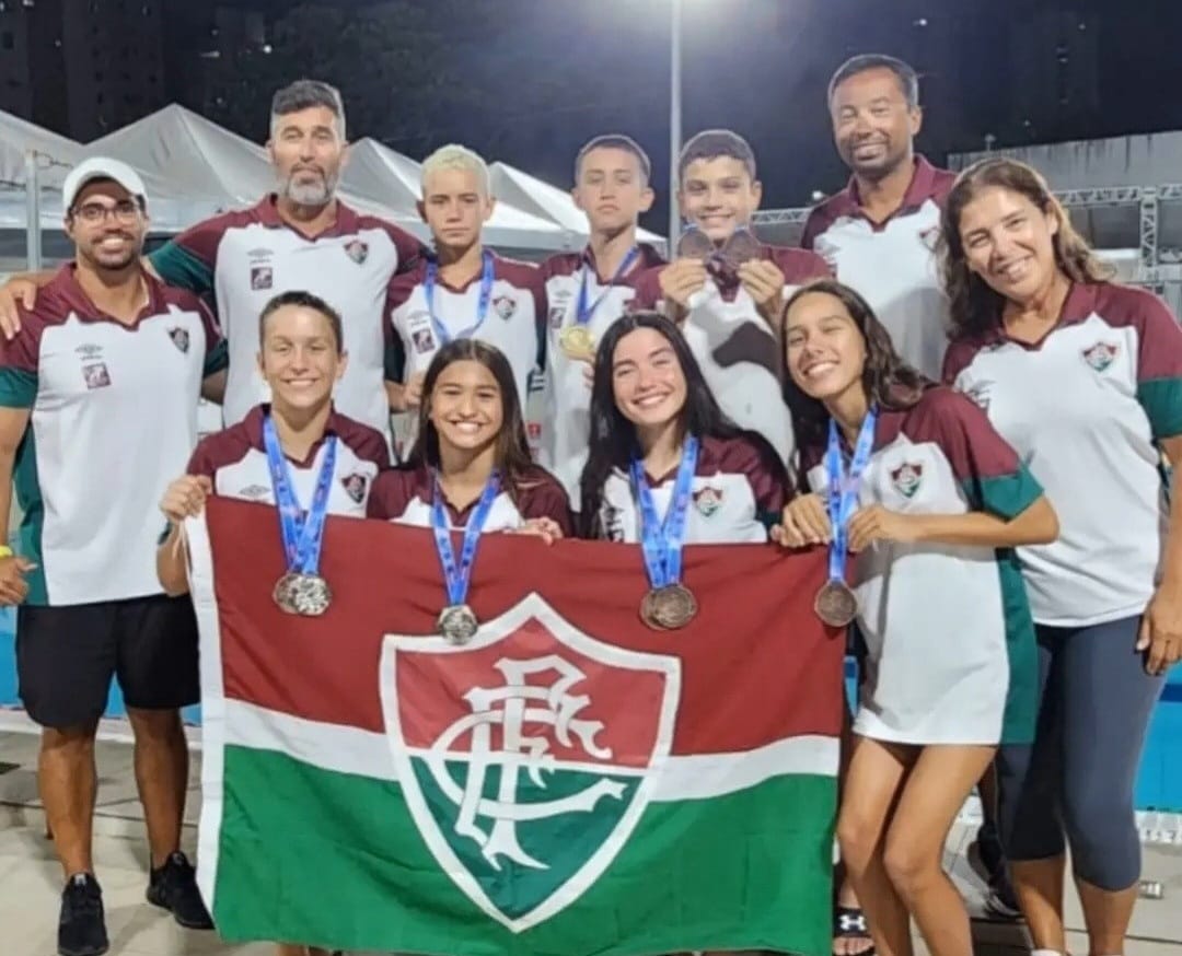 Flu conquista 11 medalhas no Brasileiro Infantil de Verão de Natação ...