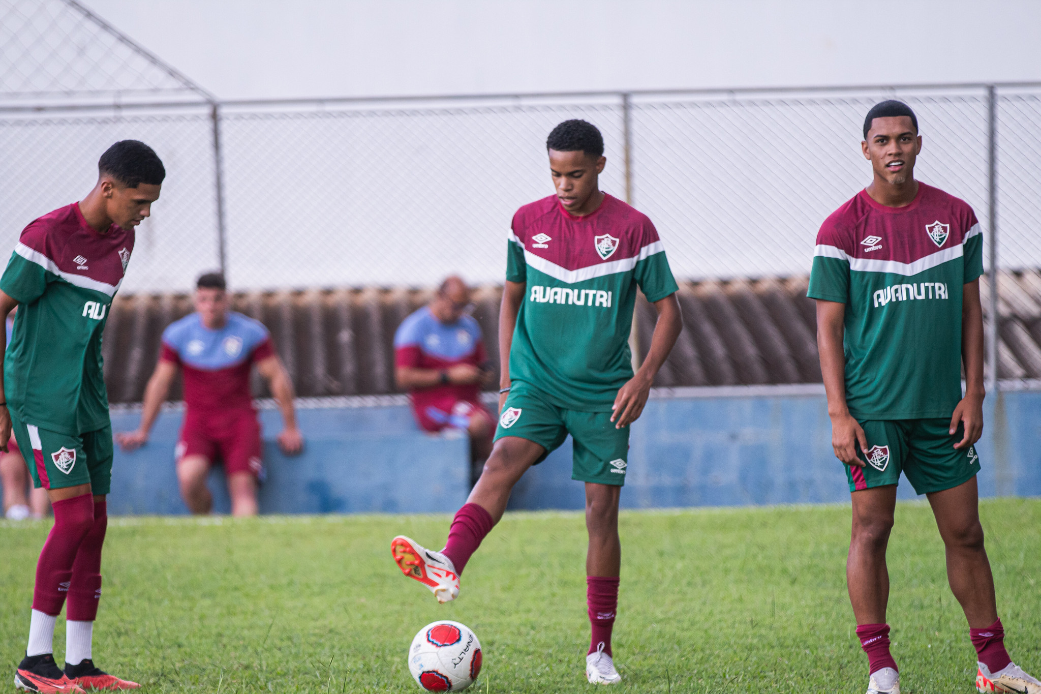 Jornal espanhol aponta Matheus Reis entre principais nomes da Copinha ...