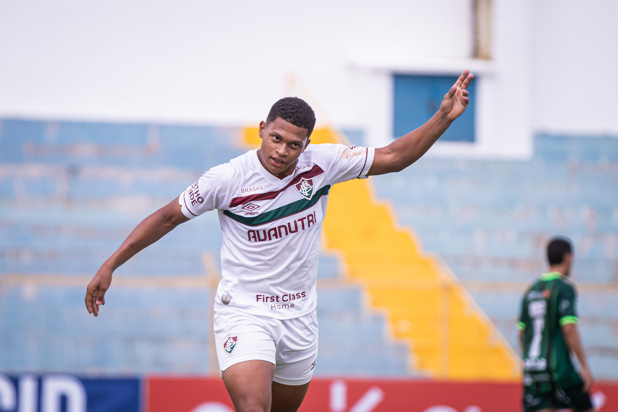 Artilheiro do Sub-17 do Flu em 2023, Kelwin vibra com primeiro gol na ...