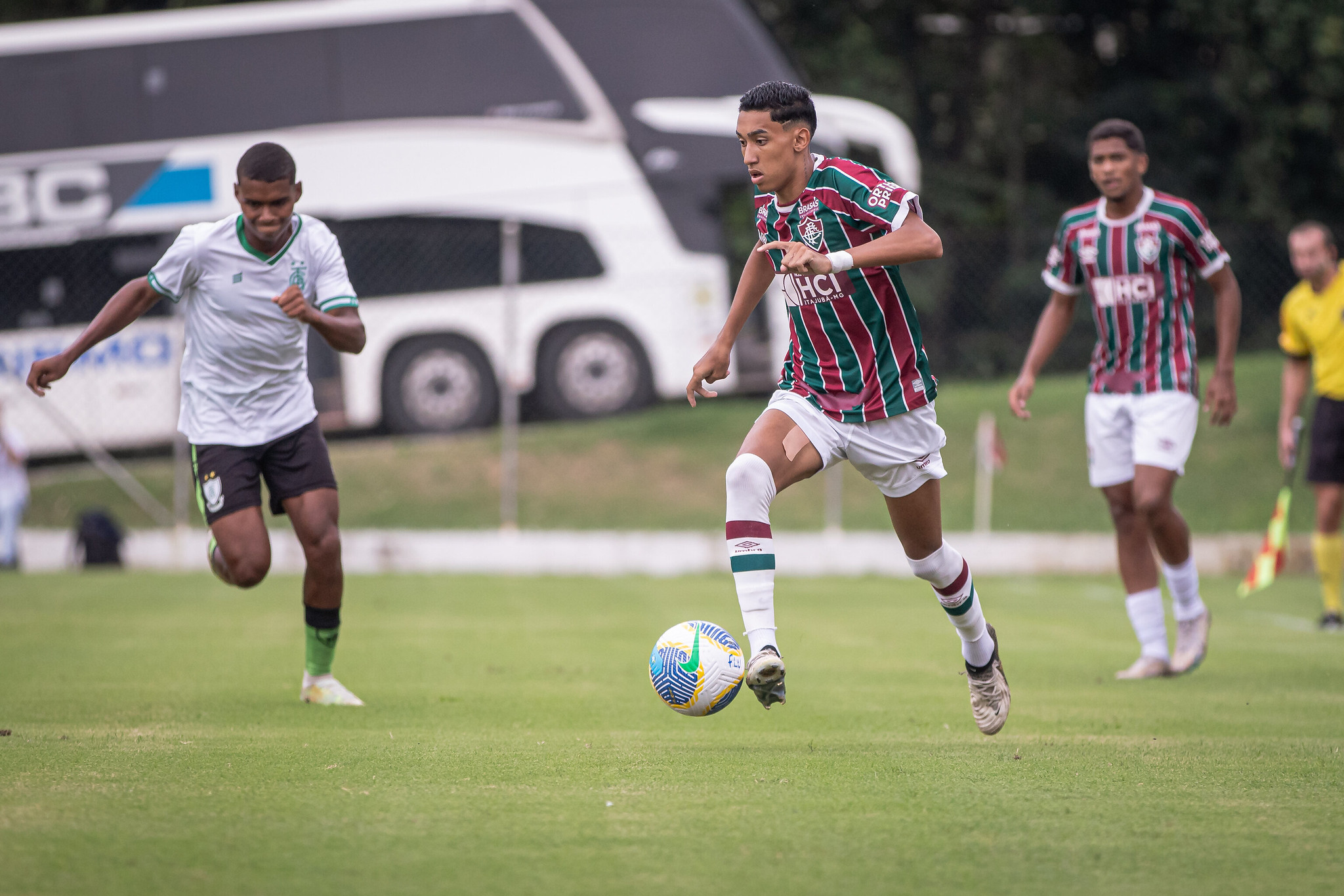De garçom a artilheiro, Isaque inicia Copa do Brasil Sub-17 com o pé ...