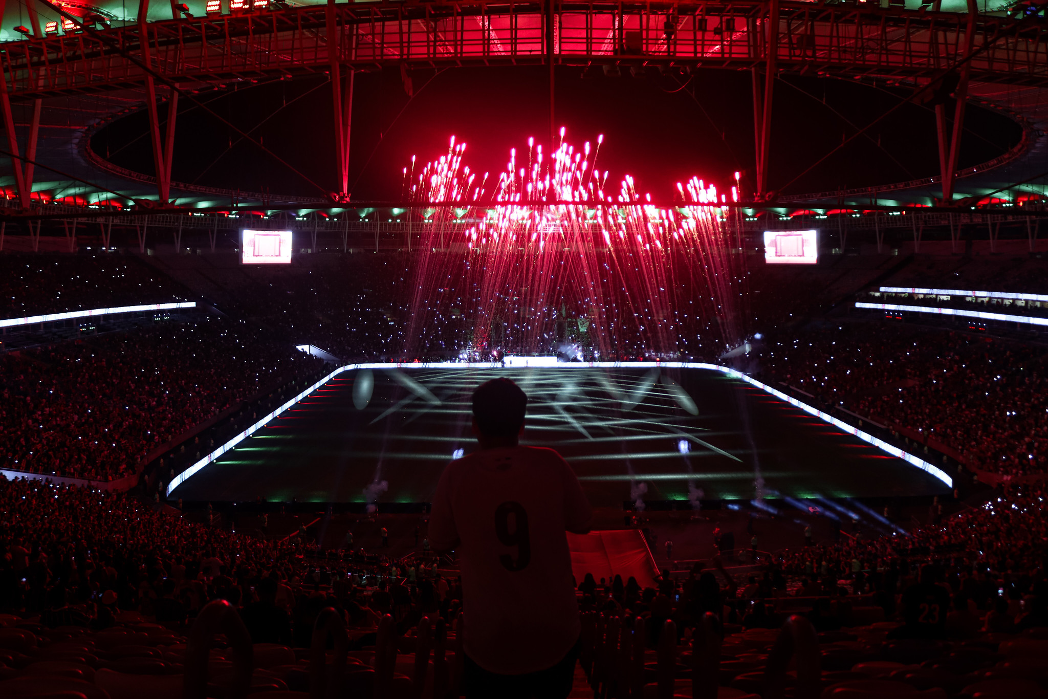 Sorriso Maroto embala torcida antes da apresentação do Thiago Silva ...