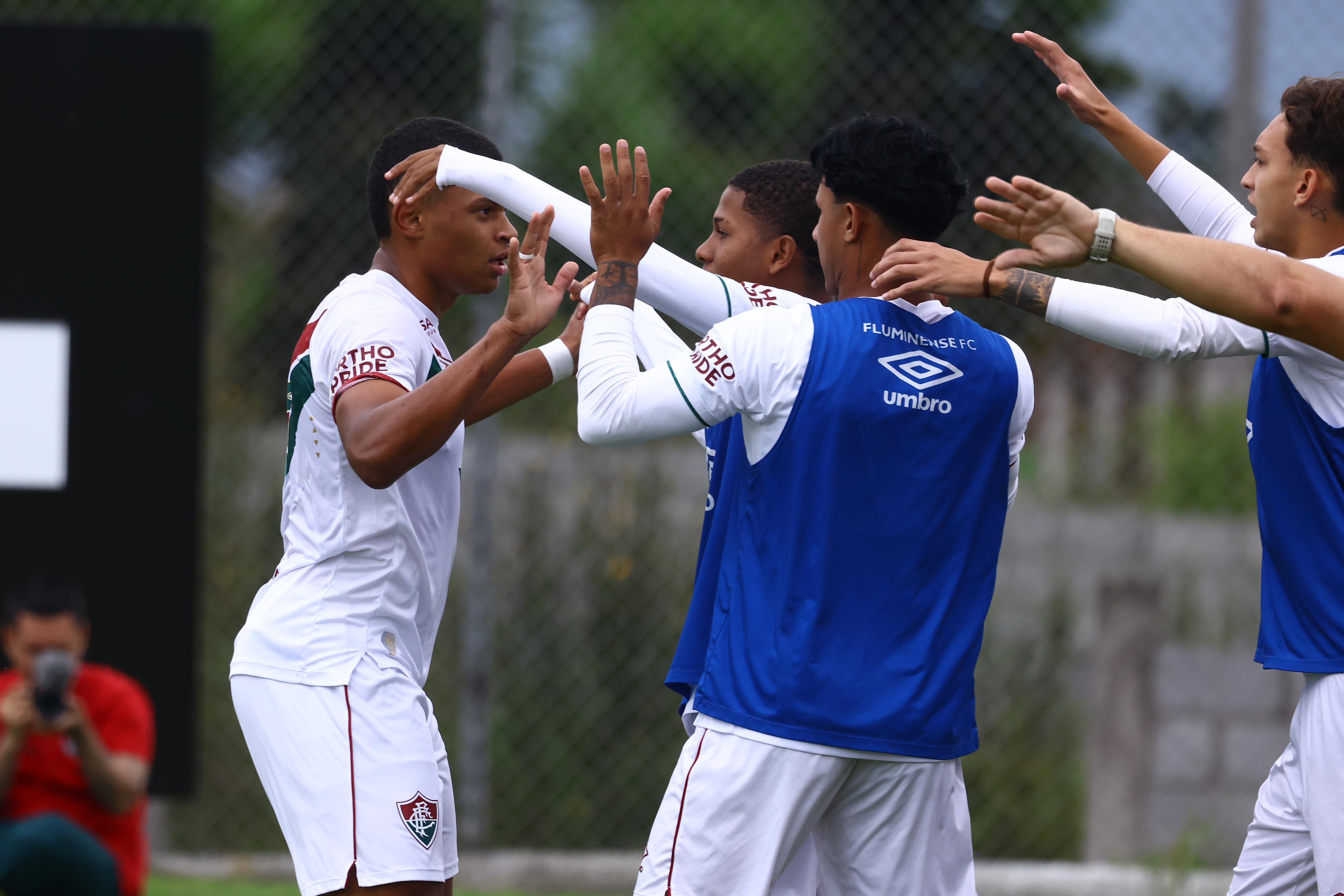 Fluminense vence Atlético Huila e avança em primeiro na Copa Mitad del ...