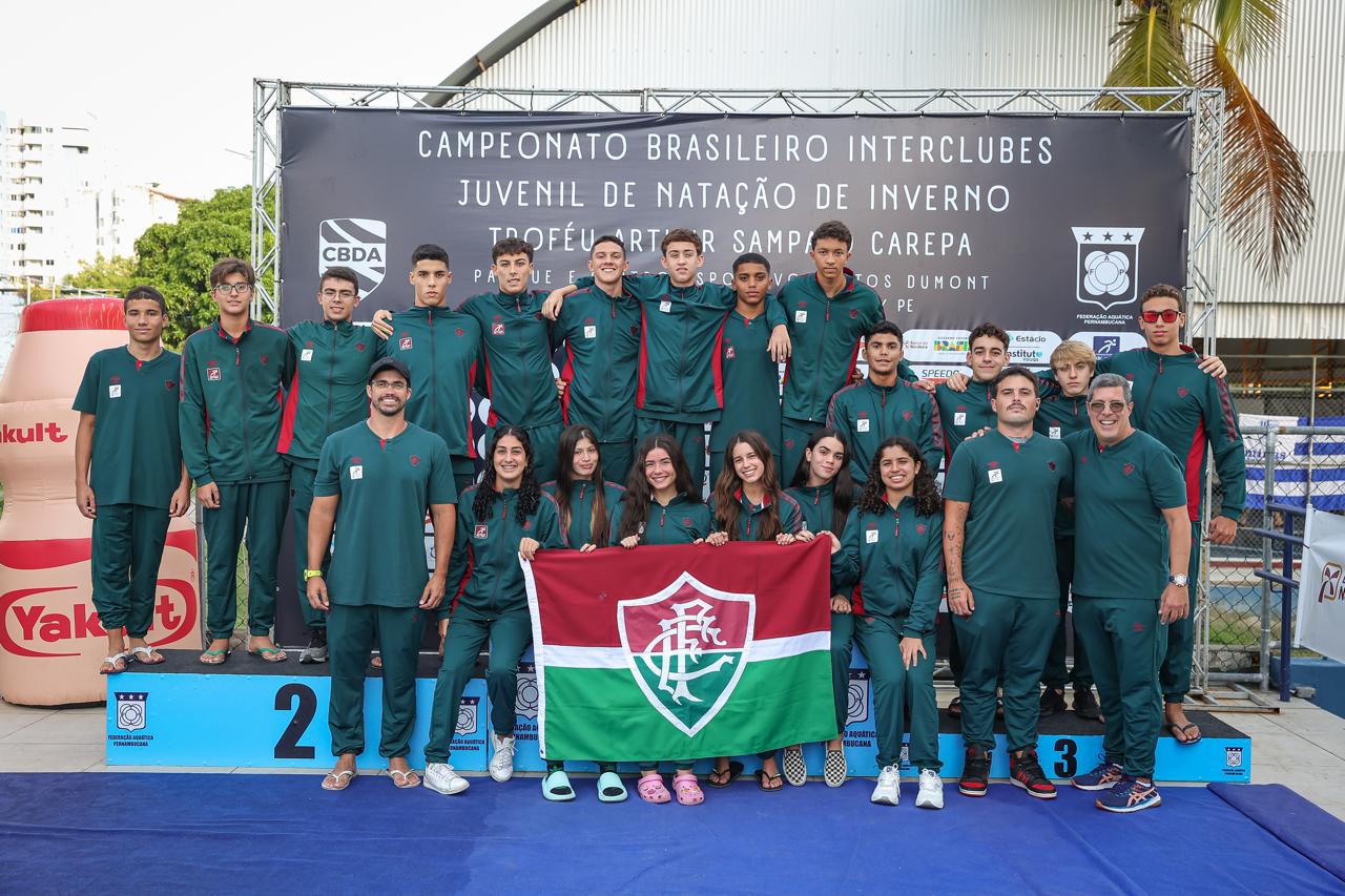 Fluminense conquista cinco medalhas no Brasileiro Juvenil de Natação ...