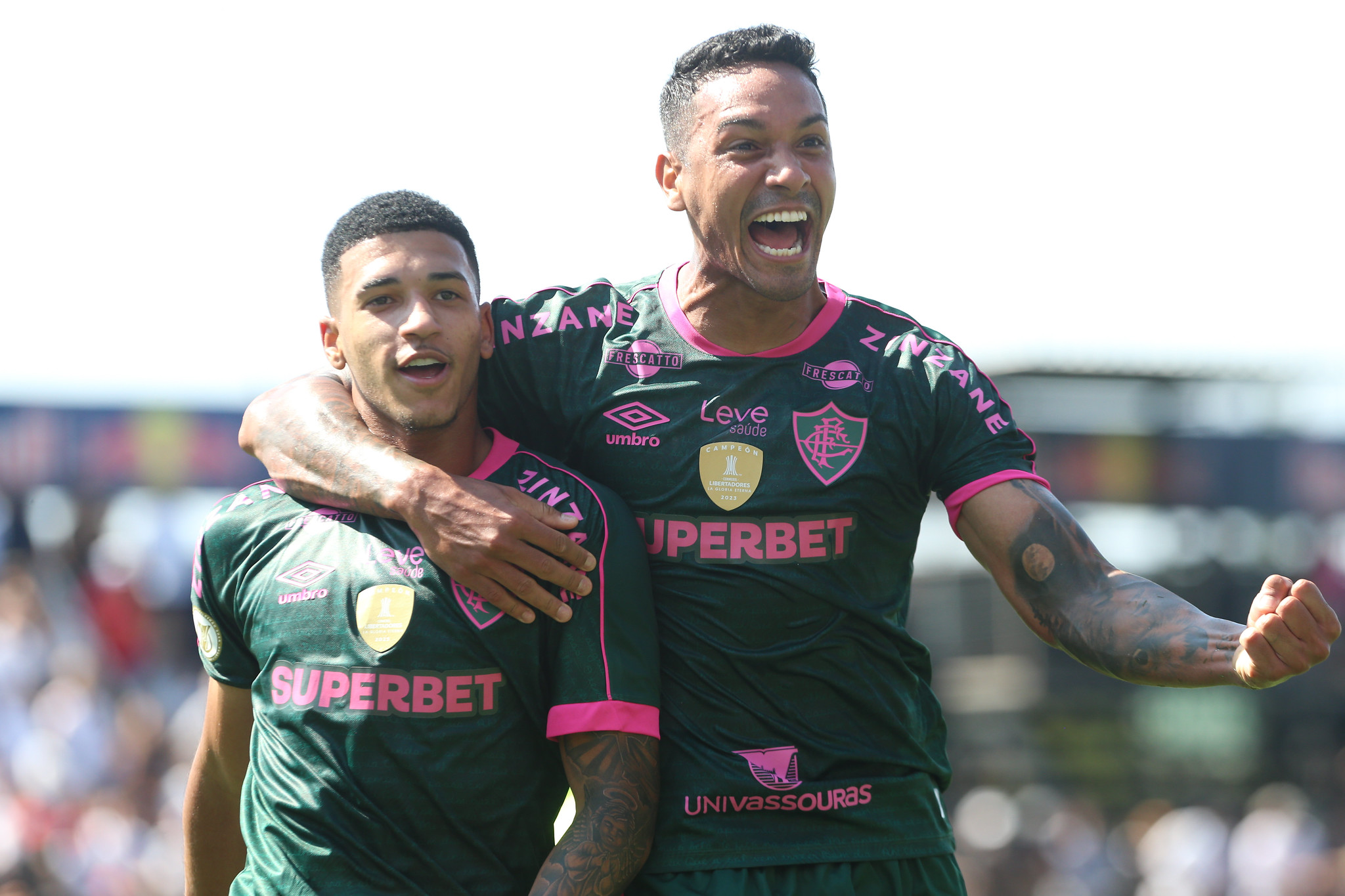 Valeu, Cartola! Fluminense se despede da camisa 3 mais vendida de sua ...