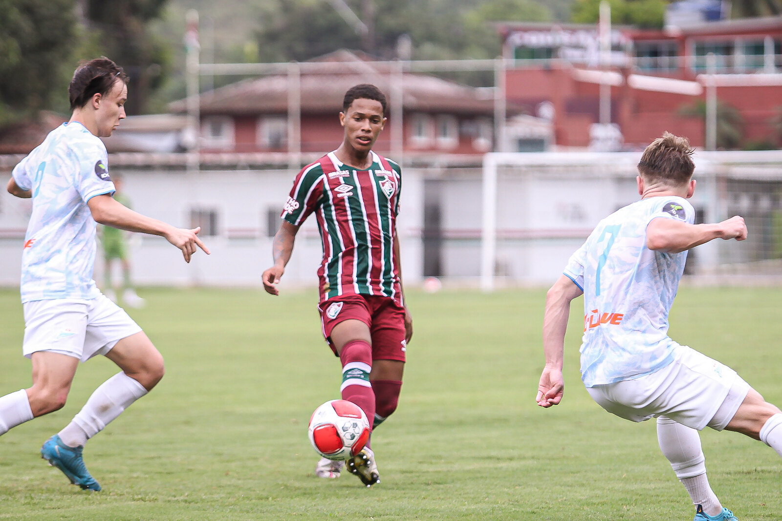 Campeões brasileiros e da Copa do Brasil Sub-17 estão entre novatos na ...