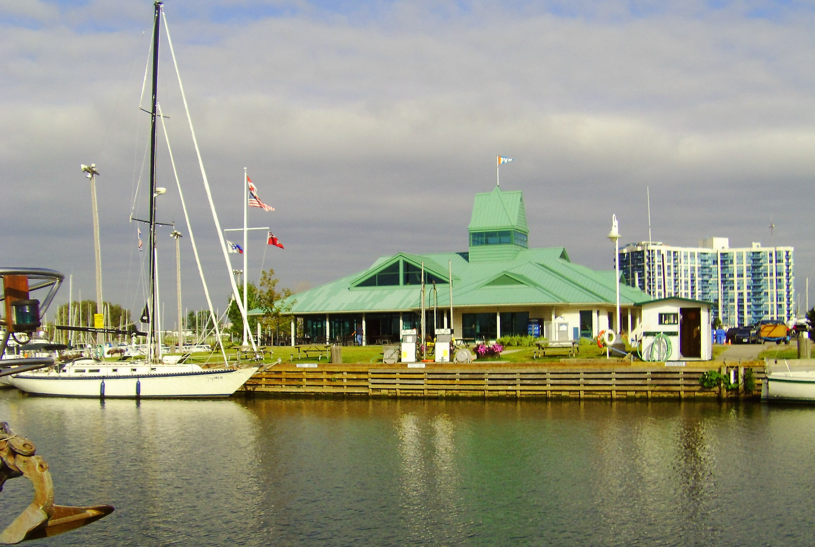 Port Whitby Marina - Lake Ontario Marina - Snag-A-Slip