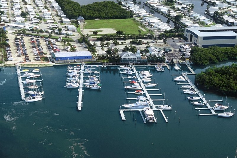 Salty Sam's Marina - Florida's Gulf Coast Marina - Snag-A-Slip