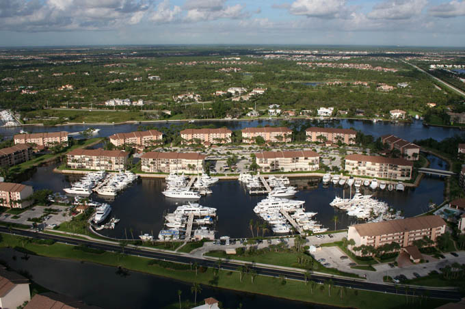 The Bluffs Marina | Jupiter, FL | Snag-A-Slip
