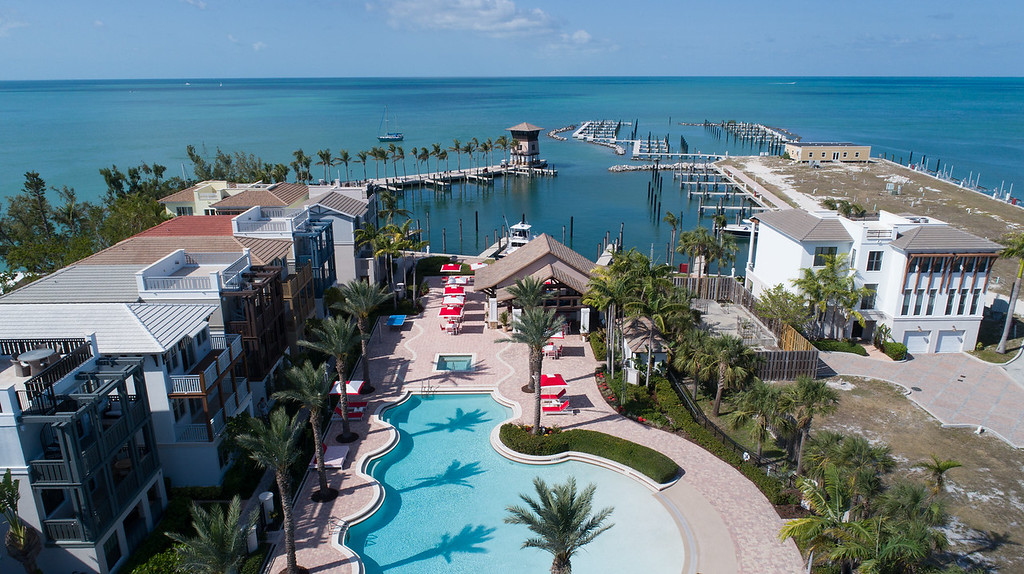 Marlin Bay Resort & Marina - Marathon, Florida - Snag-A-Slip