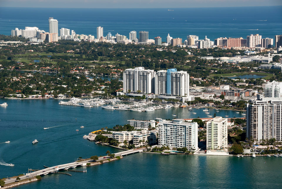 Sunset Harbour Yacht Club | Florida's East Coast | Snag-A-Slip