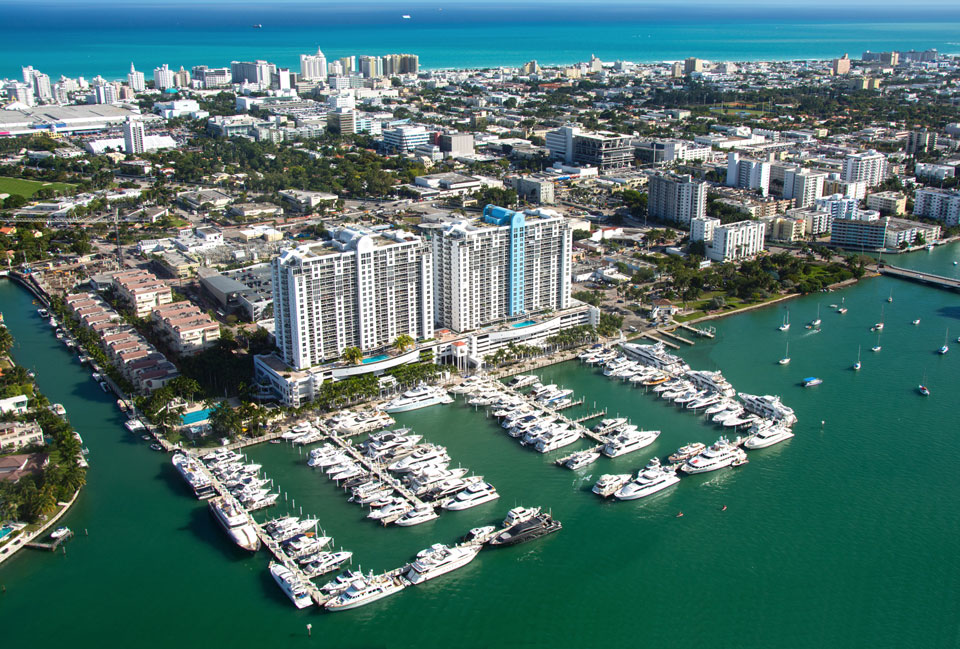 Sunset Harbour Yacht Club | Florida's East Coast | Snag-A-Slip