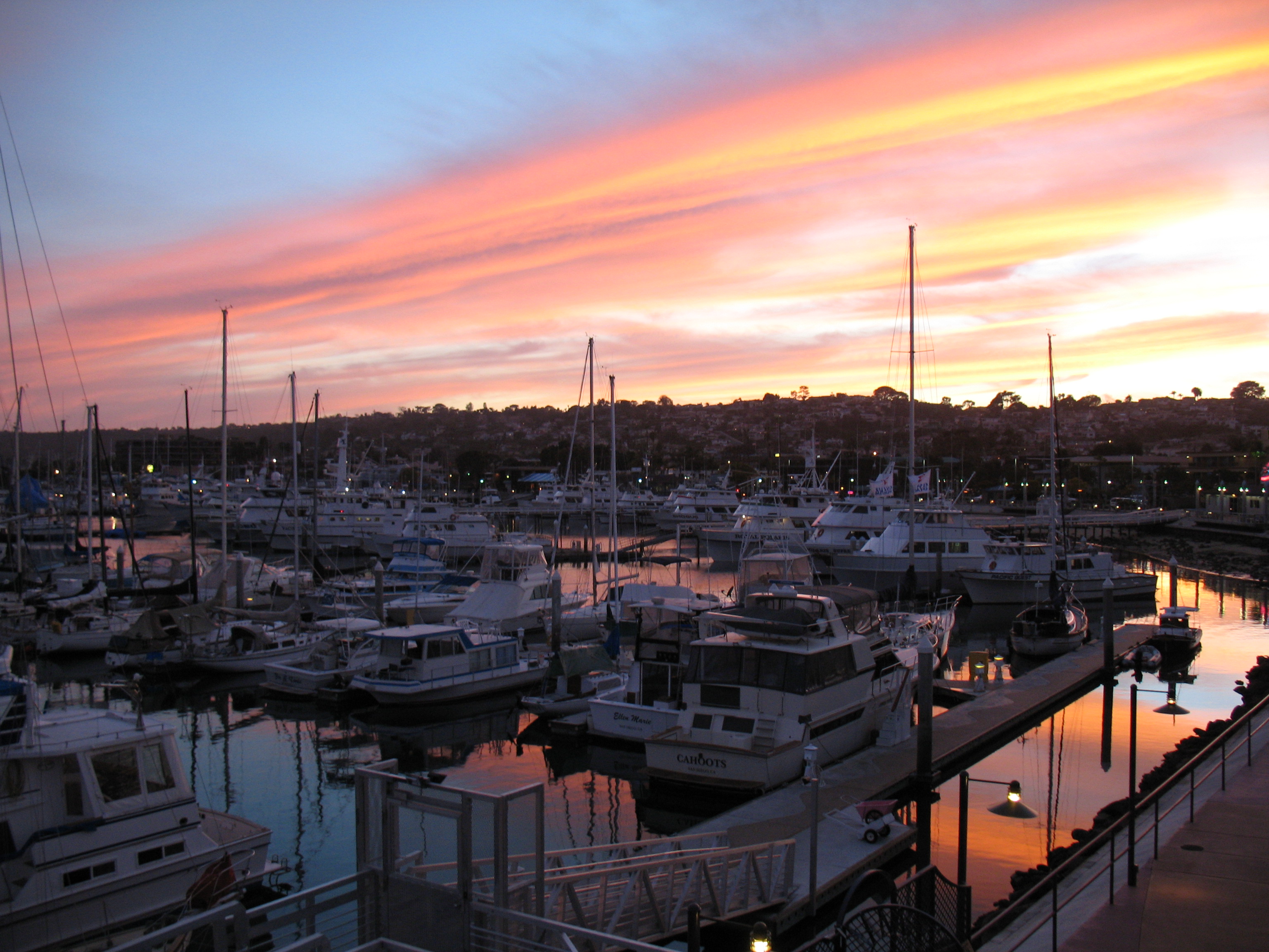 Sun Harbor Marina - San Diego Marinas - California
