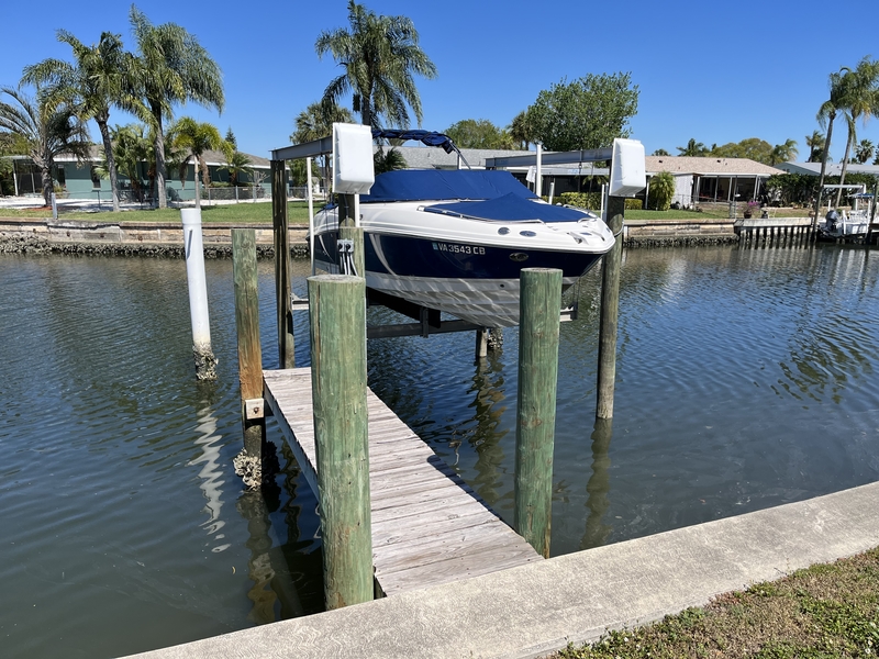 Private Boat Lift and Slip - Apollo Beach, Florida - Snag-A-Slip