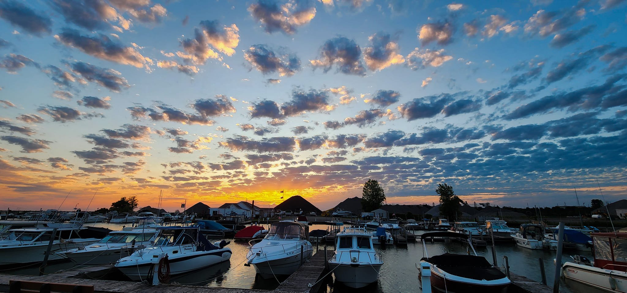 Port Conneaut Marina | Conneaut, Ohio | Snag-A-Slip