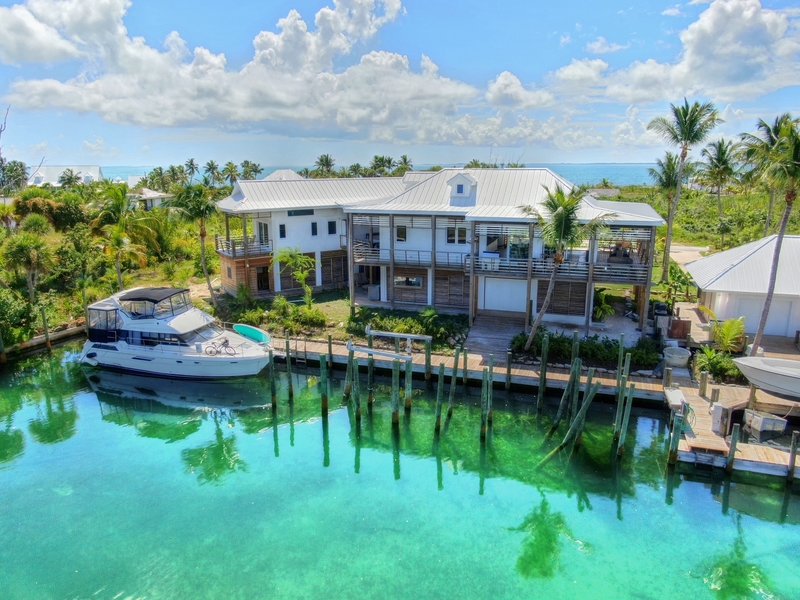 Davis Harbour Marina - Caribbean Marina - Eleuthra, Bahamas - Snag-A-Slip