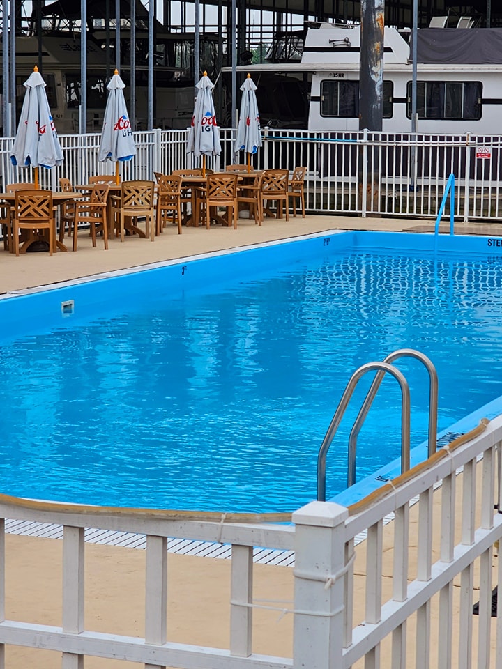 The Alton Marina - Alton, Illinois - Mississippi River - Snag-A-Slip