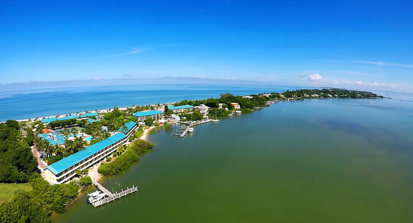 Tween Waters Marina - Captiva, Floriuda - Florida Marina - Snag-A-Slip