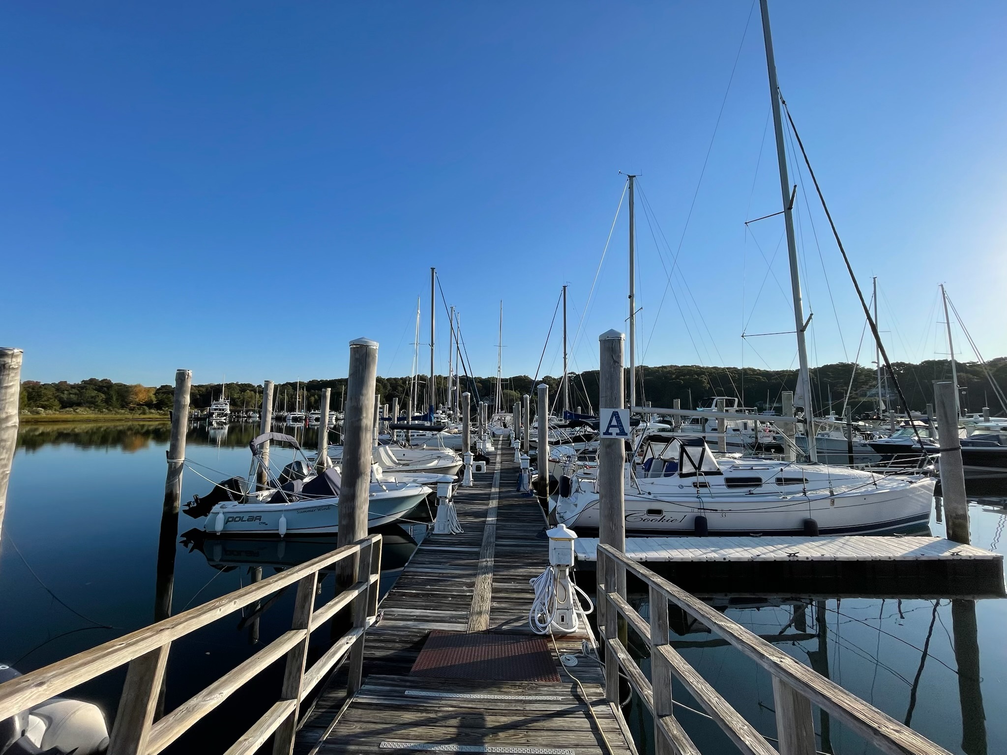 Three Mile Harbor Marina - East Hampton, New York - Snag-A-Slip