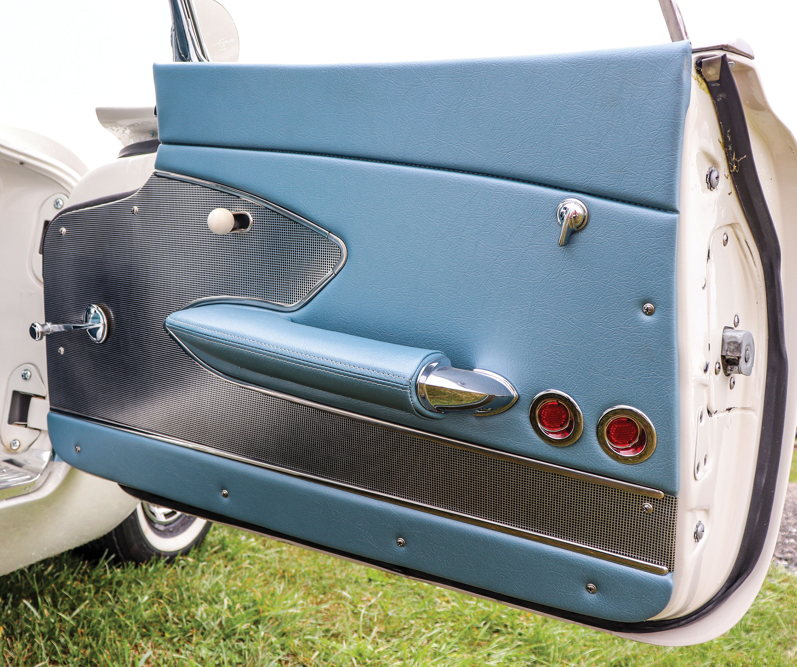 1959 C1 Corvette Door Panels Blue Deluxe -SouthernCarParts.com ...