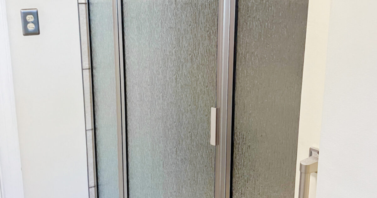 Deluxe Panel/Door/Panel Shower Enclosure | Basco Shower Doors