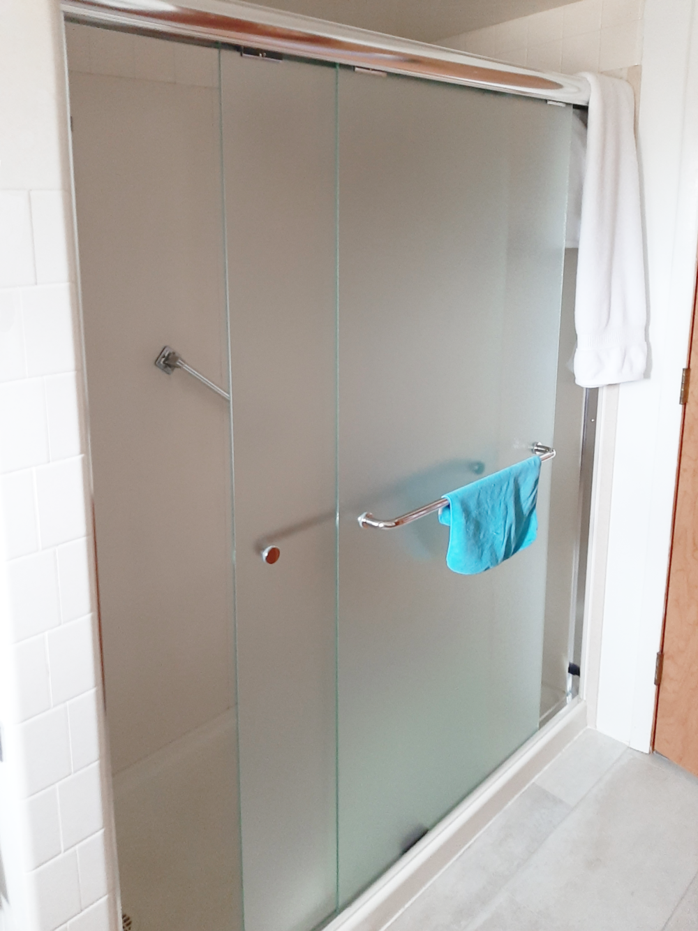 Infinity 4500 Bypass Door | Basco Shower Doors