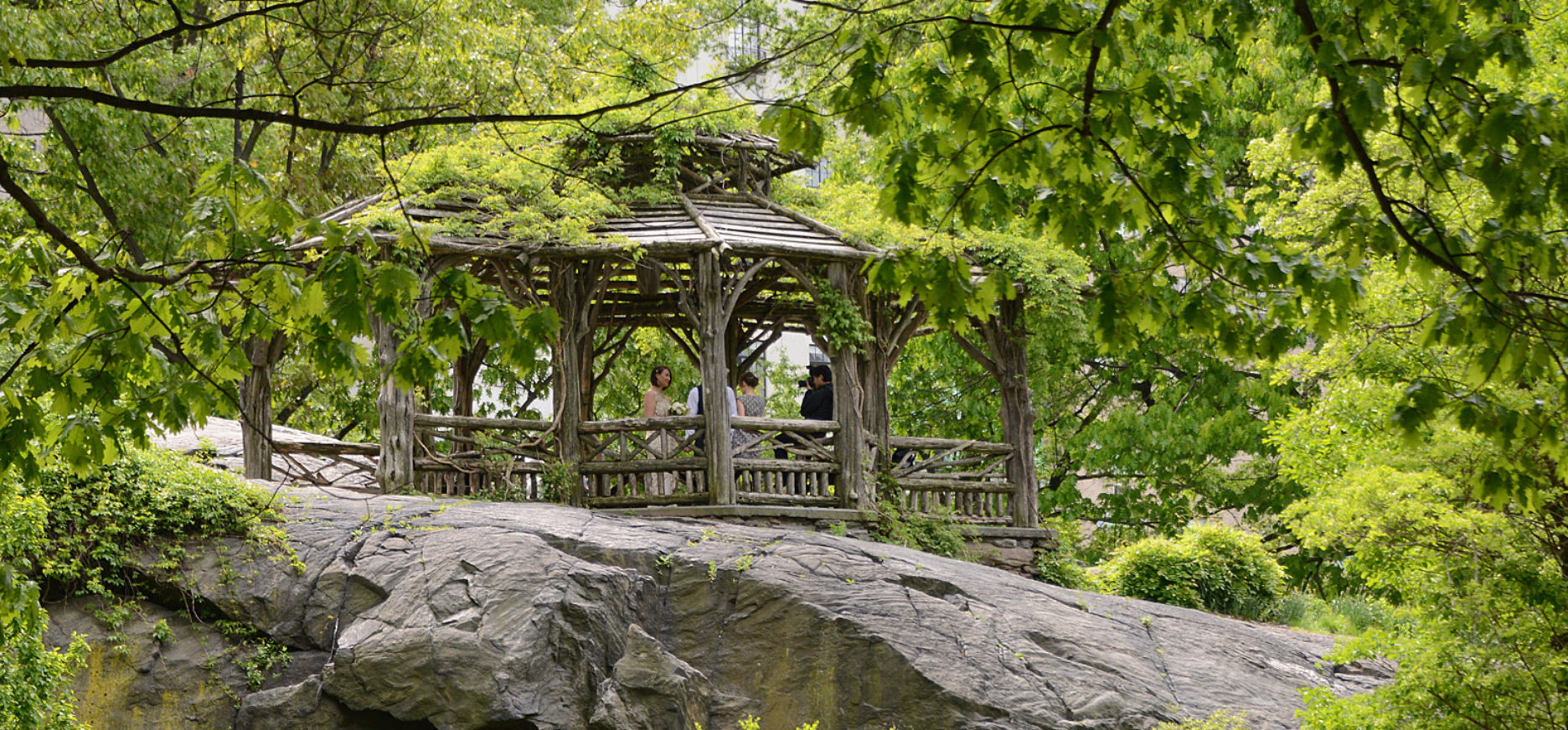 Summerhouse at the Dene | Central Park Conservancy