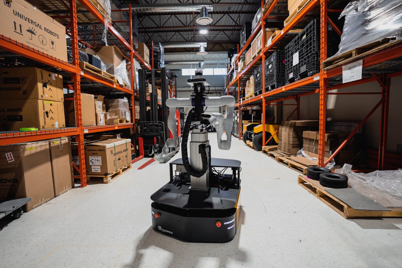 Ridgeback - Omnidirectional mobile manipulation robot