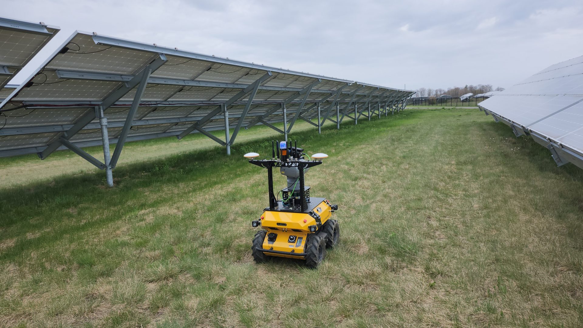 Autonomous Solar Farm Inspection with Husky Observer - Clearpath Robotics