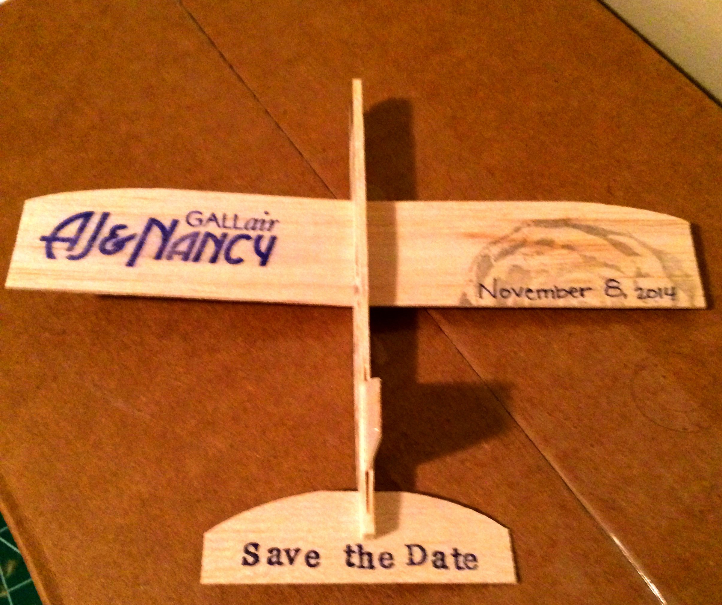 Airplane wedding centerpieces | Honestweddingadvice.com