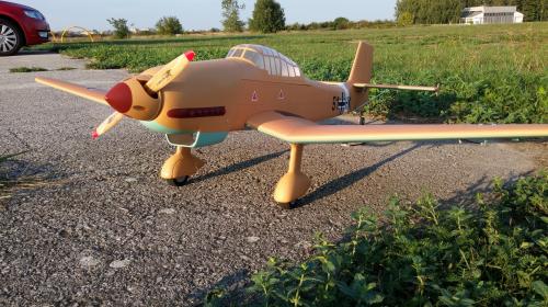 H-King Junkers Ju-87B-2 Stuka | Flite Test