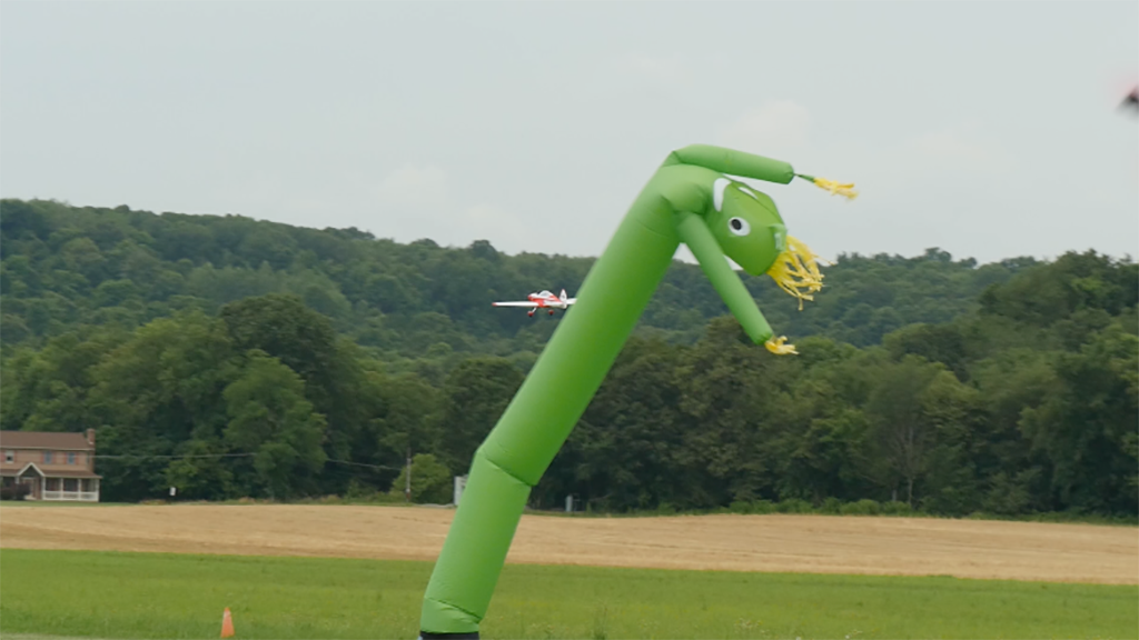 E-flite Commander Pylon Race | Flite Test