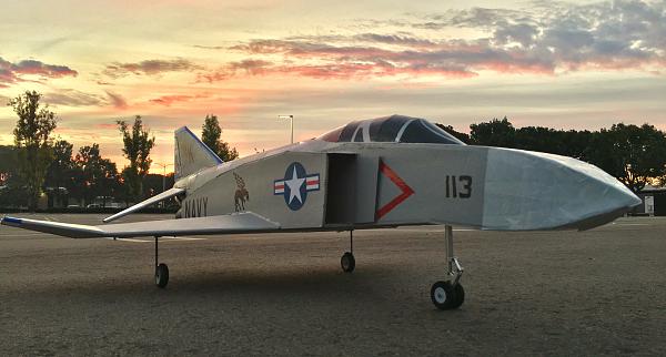 Ben Harber's (Gigantic) XB-70 Valkyrie Build! | Flite Test