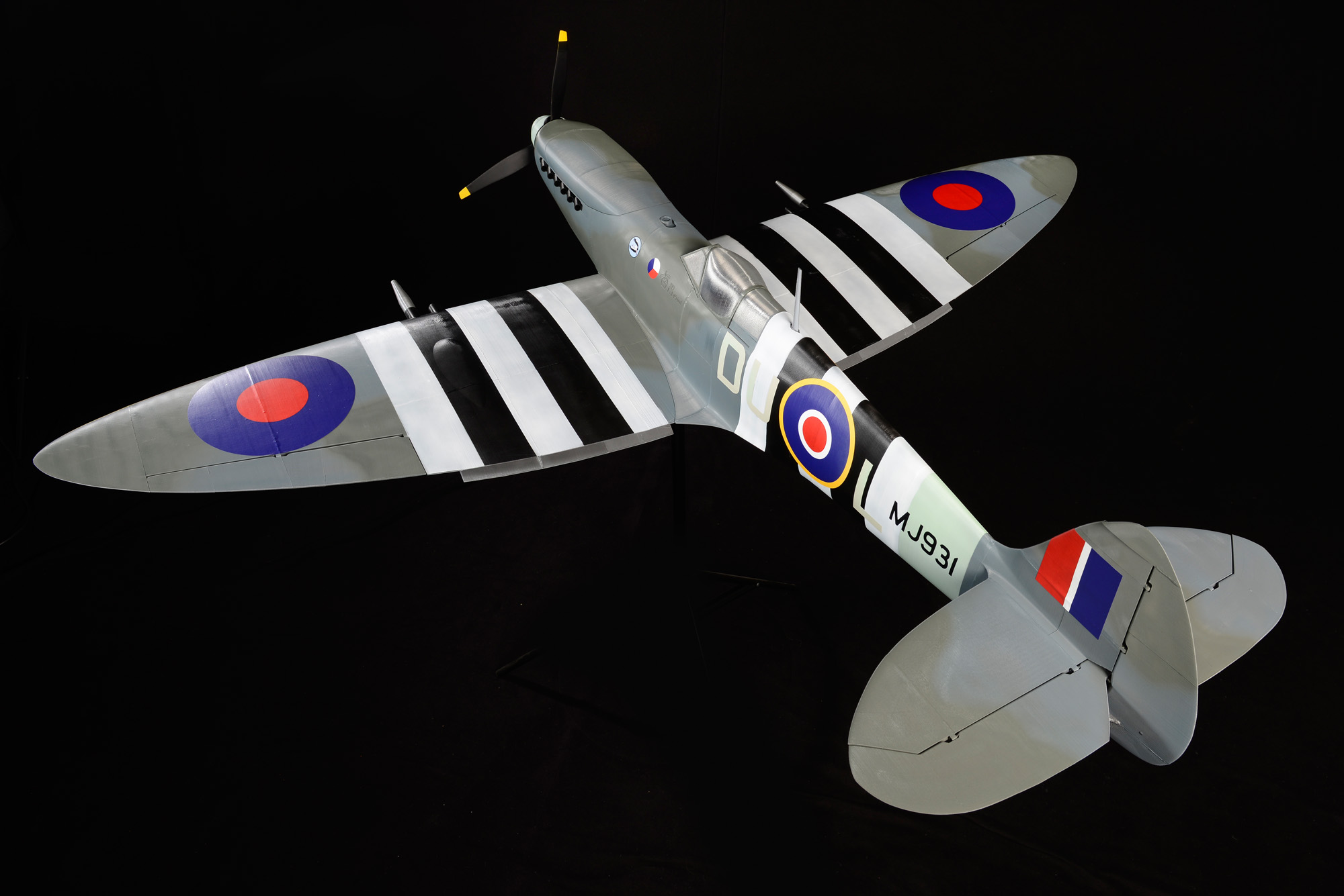 3D Printed Monster Spitfire | Flite Test