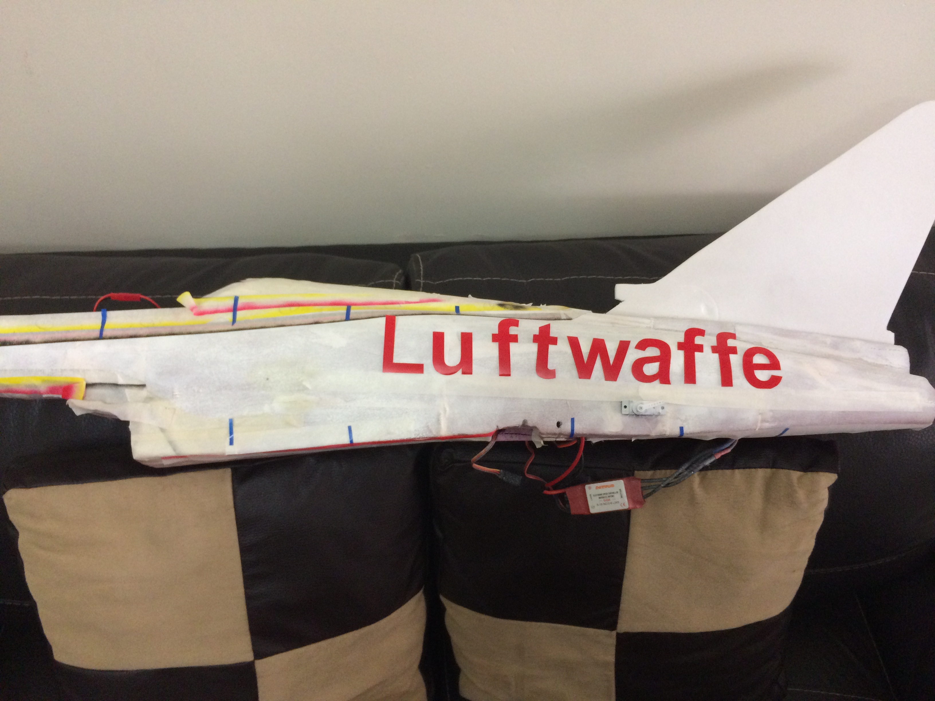 2ND PART PAINT 30-68 EUROFIGHTER HOTWIRE EDF 70 MM | Flite Test