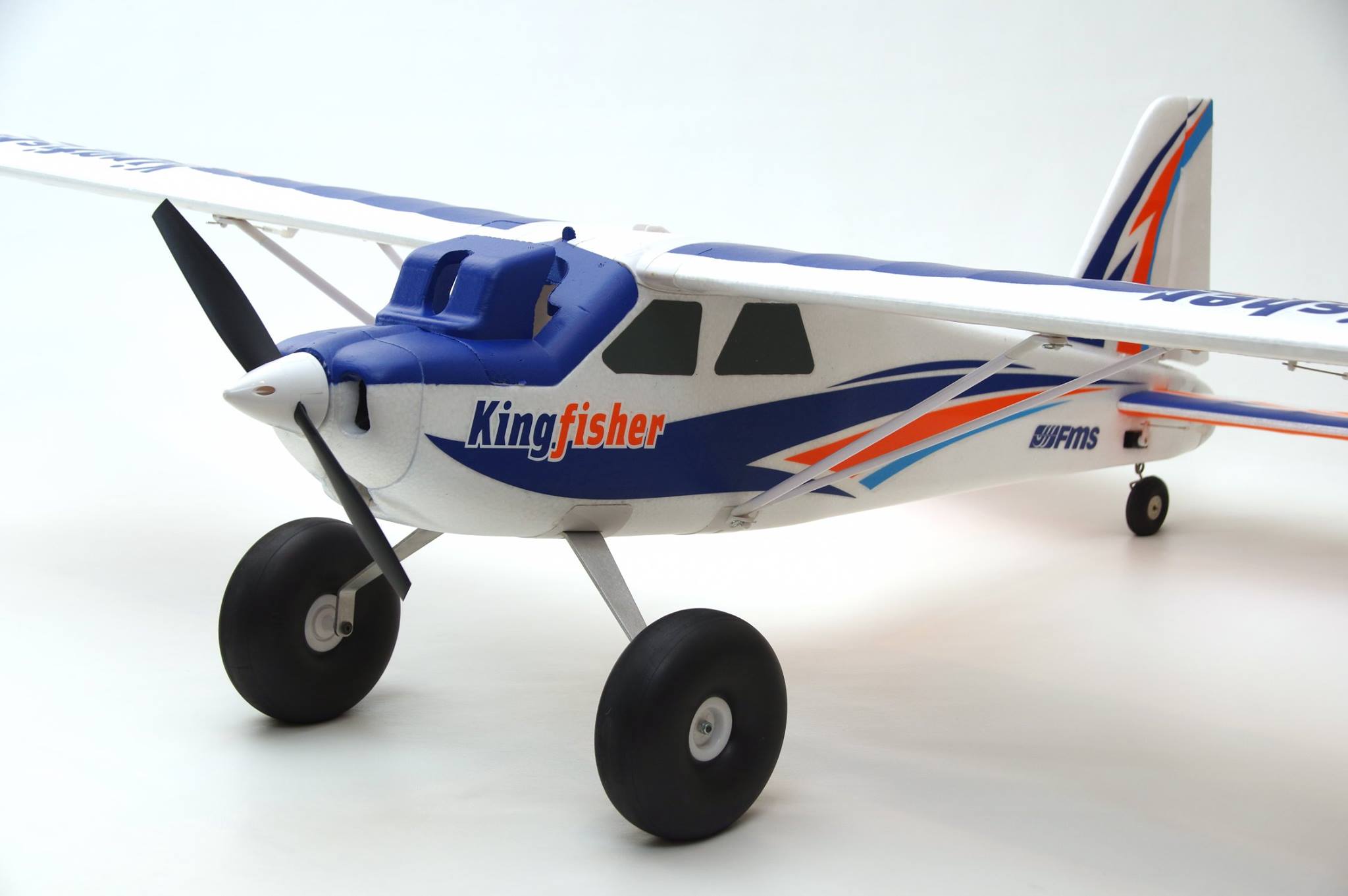 FMS Kingfisher! The new 1400mm Bush Plane | Flite Test