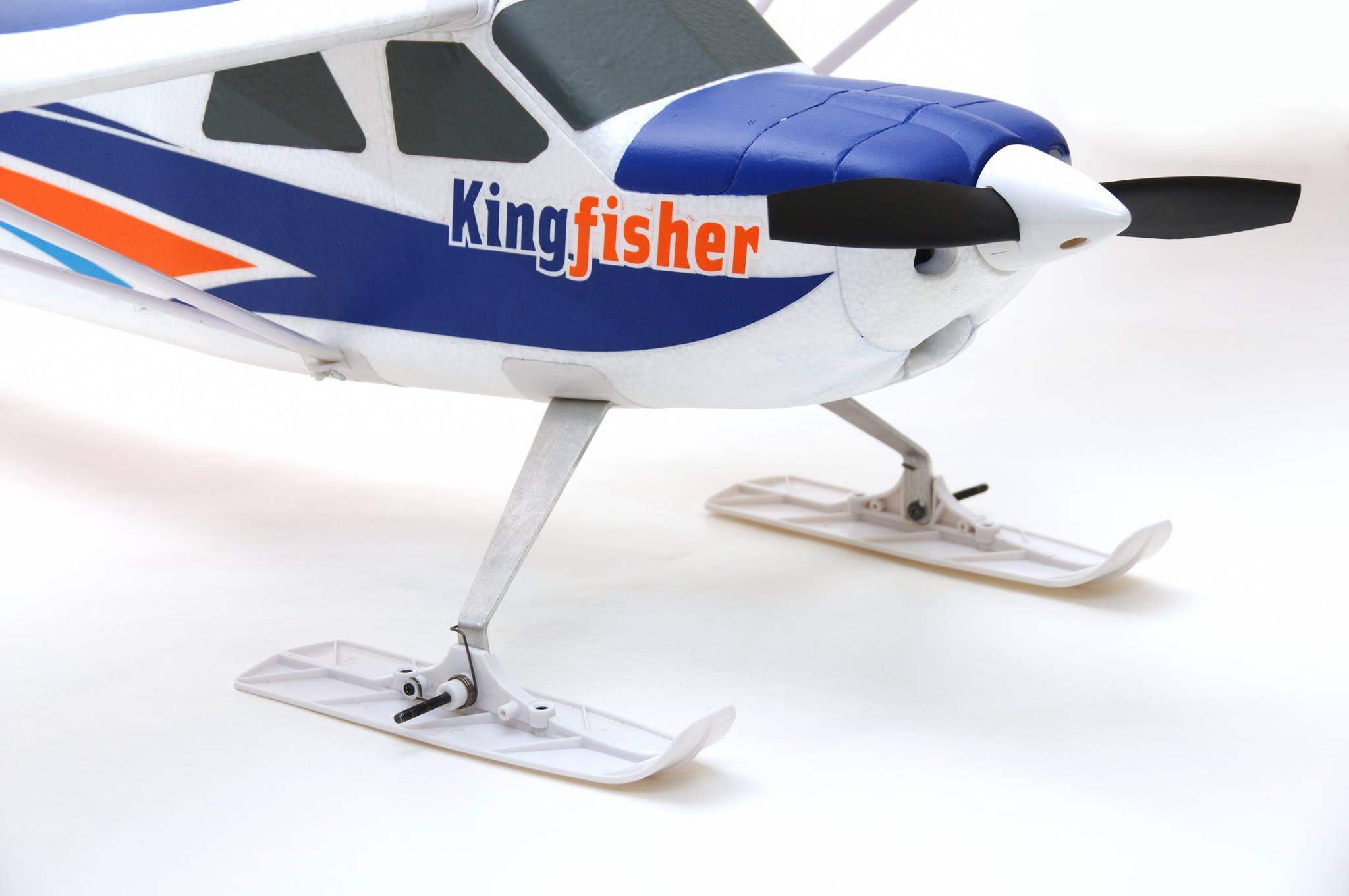 FMS Kingfisher! The new 1400mm Bush Plane | Flite Test