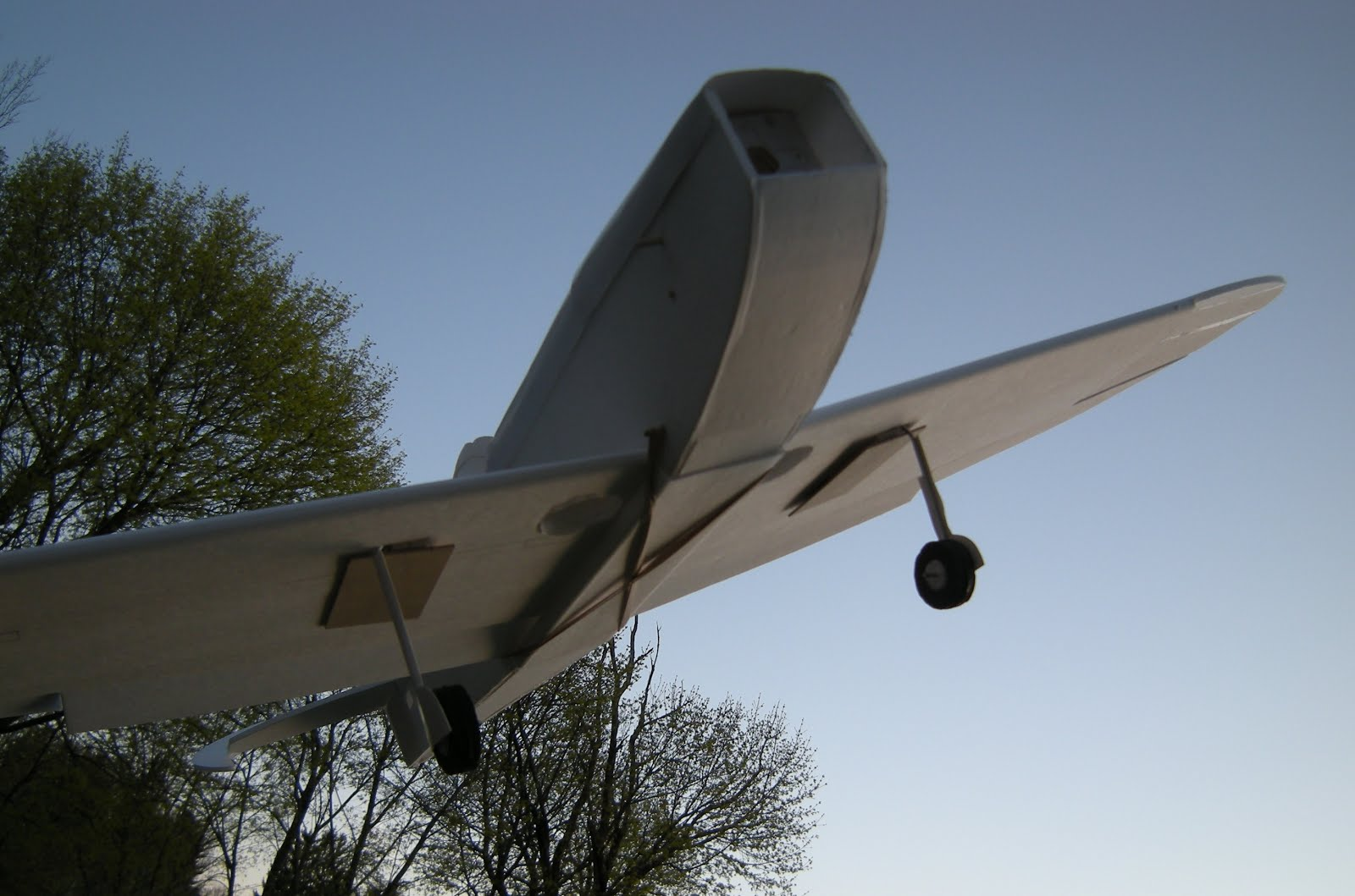 Retractable Landing Gear | Flite Test