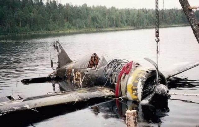 5 Amazing WW2 Aircraft Finds | Flite Test