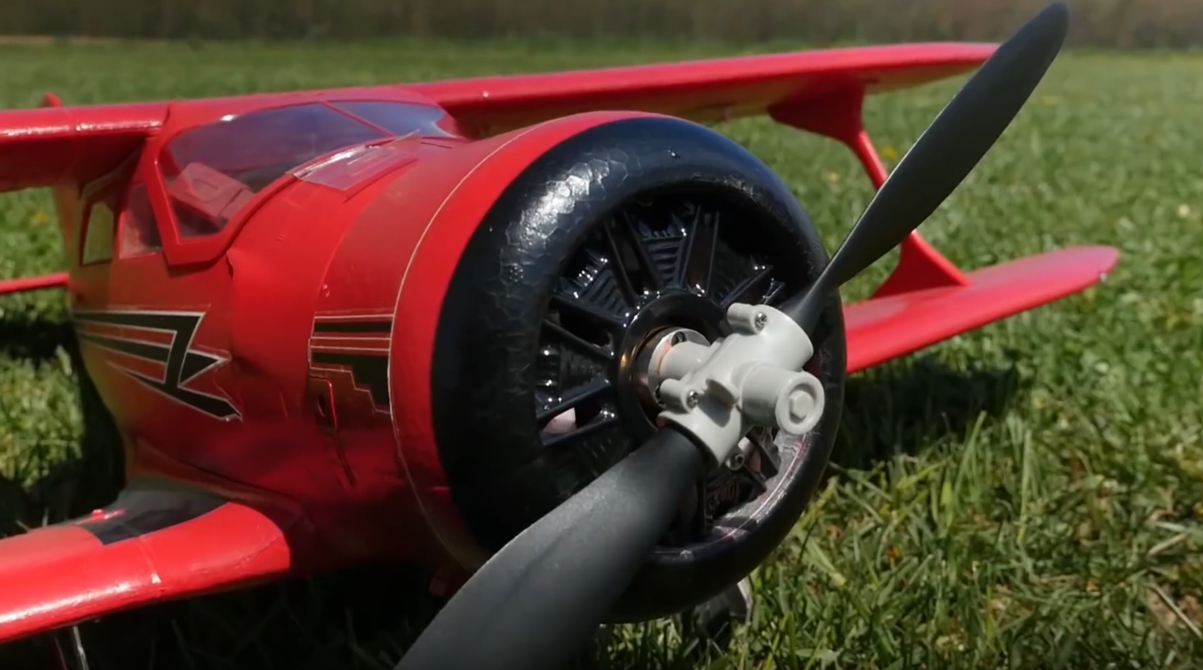 RocHobby Staggerwing Review | Flite Test