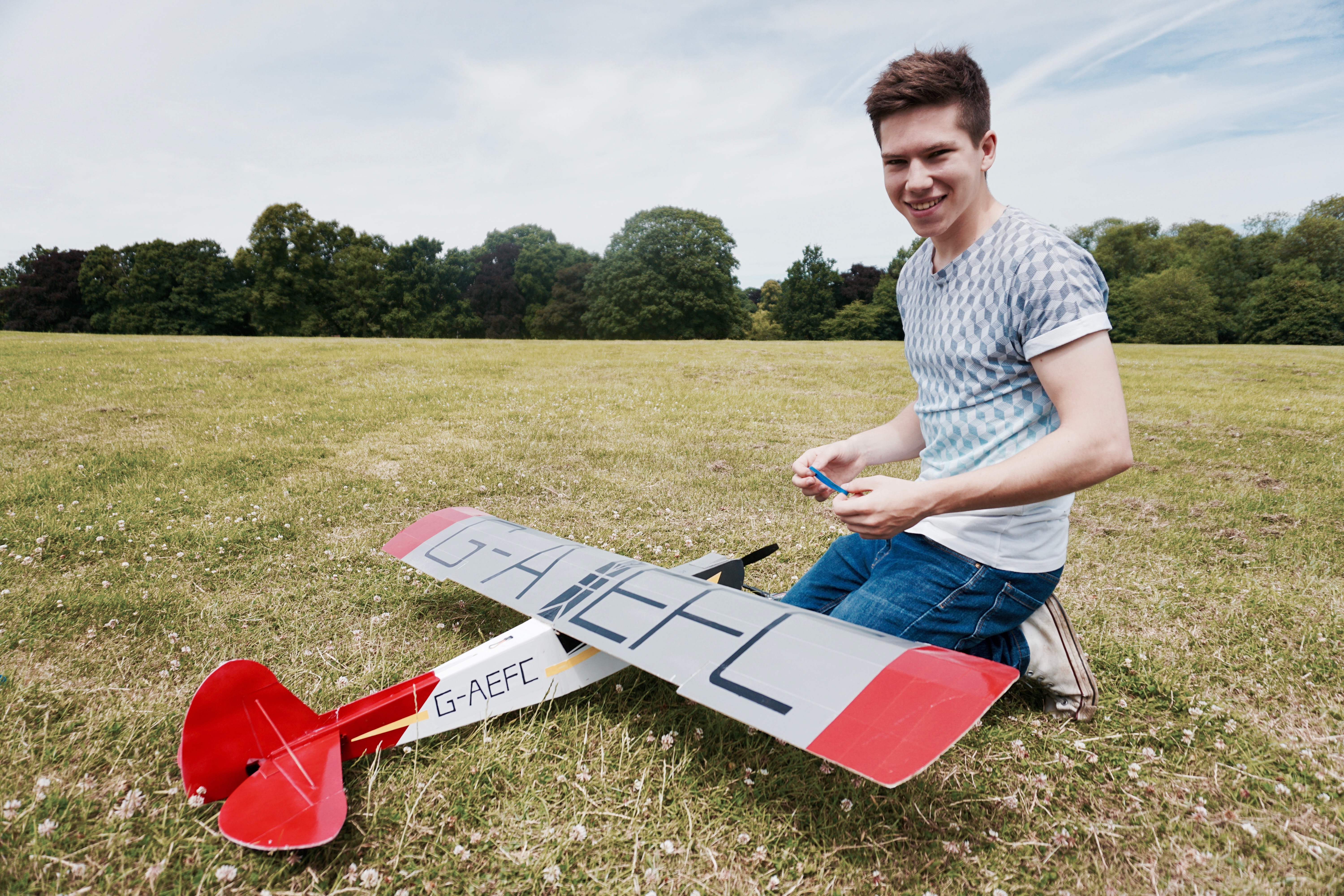 Top 5 accessories to keep in your flight box | Flite Test